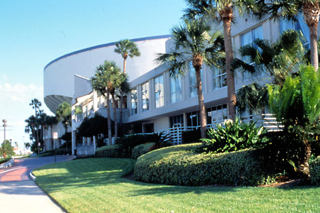 Bayfront Center